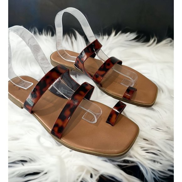 a new day | Shoes | A New Day Marilyn Tortoise Print Toe Loop Sandals ...